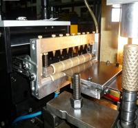 China Double-Sided Oil Feeder with Adjustable Oil Output and Light Aluminum Alloy Frame for Press Punching Machine for sale