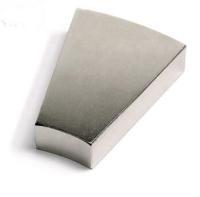 China Sm2Co17 XG28 Samarium Cobalt Magnets Arc SmCo Motor Magnet Anti Wear for sale