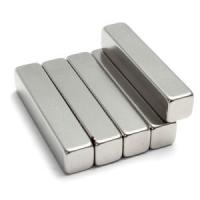 China 33EH Sintered Rectangular Silver Magnets Ni Coated Permanent Magnet for sale