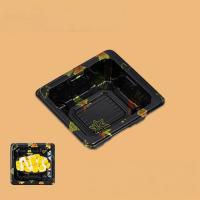 China Customize Design Variety Size Non-Slip Plastic Sushi Tray with Lid for sale