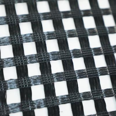 China Bidirectional Bitumen Geotextile Geogrid Polyester Reinforcement 800kN for sale