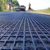China Bitumen Coated Fiberglass Geotextile Geogrid For Rawilway Foundation for sale