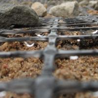 China Geomalla 40kn Grid Mesh Biaxial PP Plastic Geogrid For Road Reinforcement for sale