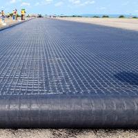 China Composite Biaxial Fiberglass Geogrid With Nonwoven Geotextile For Soil Reinfocement/Road Construction Material Geocompos for sale