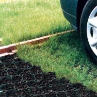 China HDPE Pavers Plastic Grass Grid Polyester Geogrid Plastic For Parking Lot Fire Exit Wholesale Landscape Ground Geocell Gravel Paddock Grid for sale