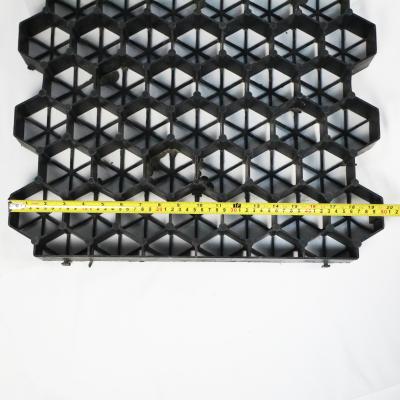 China Plastic Plastic Grass Grid For Parking Lot Fire Exit HDPE Pavers Geogrid For Landscape Ground Geocell Gravel Paddock Grid for sale
