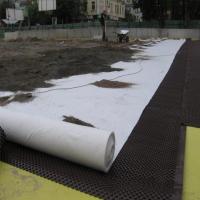 China High Quality Geotextile Drainage Fabric White Black Cloth Short and Filament Non-woven Needle Punched Geotextile for Construction for sale