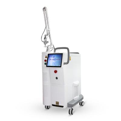 China Multifunction 10600nm Co2 Laser Beauty Machine For Facial Skin Care for sale