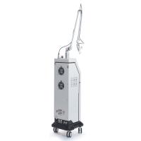 China Scar Removing RF Co2 Laser Machine With 10.4 Inch Touch Screen for sale