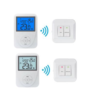 China Temperature Ranges 0°C to 40°C in 0.1°C Increments WIFI Smart RF Programamble Thermostat Featuring 2x AAA 1.5V Lithium Battery Ideal for Energy HVAC Systems for sale
