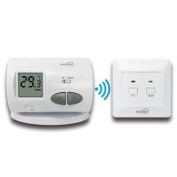 China Comfortable Wireless RF Room Thermostat With Omron Relay Simple Operation for sale