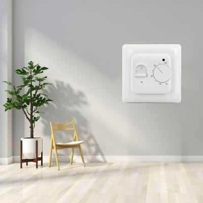 China Water AC Digital Heating Electronic Room Thermostat In White Color for sale
