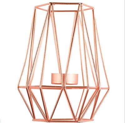China Hot Sale Metal Candle Stand  Sturdy Material Wholesale Candlestick Tabl Lamp Nordic Candle Holder for sale