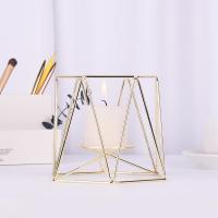 China Hot Sale The New Candle Holder Luxury Wedding Candle Holder Stand  Metal Candlestick for sale