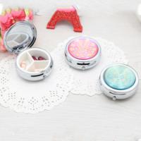 China Creative  Portable Travel Small Metal Pill Box With 3 Compartments for sale