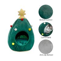 China Hot sell luxury pet bed pp cotton oxford bottom green cat house christmas High quality for sale