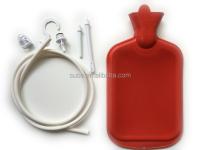China Enema Bag Kit 2 Quart Home Water & Coffee Colon Cleansing Kit BPA Free Hot-Water Bag with 5 Foot Long Hose for sale