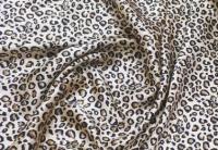 China Eco Friendly Pure Lightweight Silk Fabric  For Clothing Or Pillowcase for sale