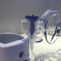 China Quiet Medical Device Equipment Mini Compressor Nebulizer Machine for sale