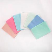 China Use Disposable Dental Bibs For Dentist Colorful Dental Hospital Waterproof Disposable dental bib roll for sale