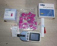 China High Accuracy Handheld Blood Analysis Lipid Panel 4 in1 strip TC+HCL+TG+LDL Lipid Panel Analyzer for sale