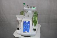 China 2021 New type beauty machine skin care oxygen facial machine  7 in 1 hydra dermabrasion skin care machine for sale