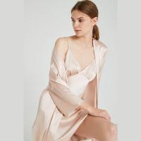 China Silk Pajama Set Sleep Wear Luxury Woman 100% Silk Pajamas Two Pieces for sale