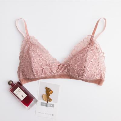 China Girls Beautiful Underwear Sexy 19mm Mulberry Silk Bra With Lace Western Strap for sale