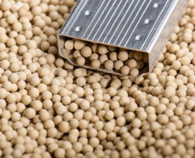 China 3A Molecular Sieve Desiccant for Insulating Glass with 0.5-1.0mm Size and Strong Adsorption for Moisture Protection for sale