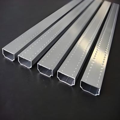 China Modern Design Style Insulating Glass Accessories Bending Aluminum Spacer Bar With Thickness 0.16-0.32mm Options for sale