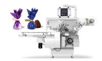 China Strip Single Twist Wrapping Machine 120-150pcs/Min Chocolate Packaging Machine for sale