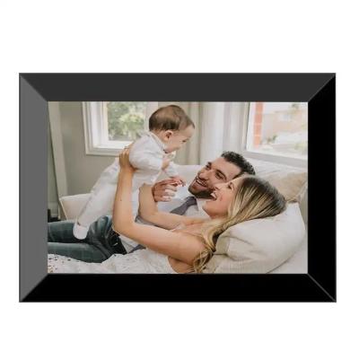 China 10.1 Inch Smart WiFi Photo Frame 1280x800 Digital Picture Frame with Voice Translation for sale