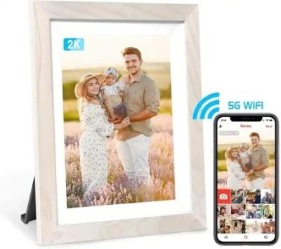 China 10.1 Inch WiFi Digital Photo Frame 1280x800 Smart Picture Frame 16GB for sale