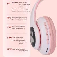 China Bluetooth 5.0 Cat Ear LED Headphones B39 40mm Driver 400mAh Battery Wireless Headset for sale