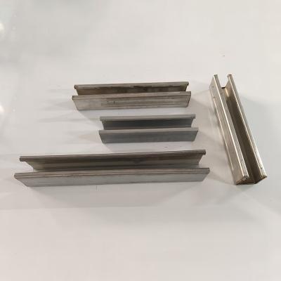 China Corrosion Resistant Stainless Steel Strut Channel U C Shaped Steel Profile Anti Rust for sale