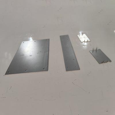 China Electrical Conduit Metal Stud Plate EMT Mounting Plate Anti Corrosion for sale