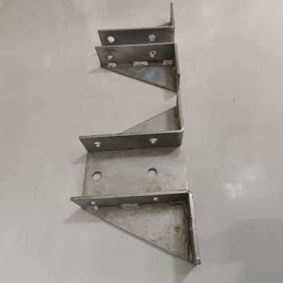 China Triangle EMT Conduit Accessories Reinforced Emt Angle Connector Bracket for sale