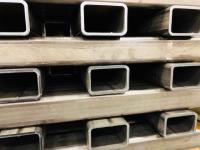China 6M Hot Rolled Square Rectangular Steel Pipe 2 Inch Mild Steel Pipe OEM for sale