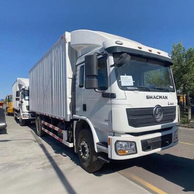 China 350Hp 20 Ton 4*2 6*4 Lhd Diesel Fence Cargo Truck Automatic Manual Transmission Box Lorry Truck for sale