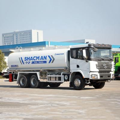 China 6x4 Petroleum Oil Tanker Truck 380Hp Strong Power High Safety For Logistics for sale