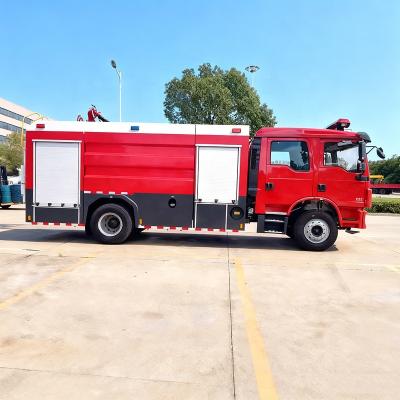 China Customized Shacman 4x2 RHD 8000L Emergency Rescue Crane Fire Engine Truck 6000L Water 2000L Foam Tanker Fire Vehicle for sale
