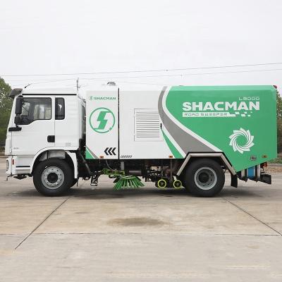 China 4X2 Multi Function Road Sweeper Truck 9CBM Street Washing Cleaning Truck For Airport for sale