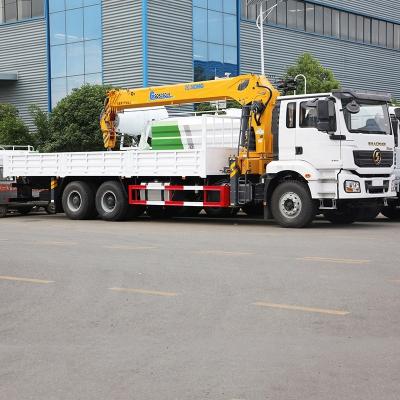 China Hydraulic Boom Length 19.6m Wireless Remote Control Construction Tractor Crane Truck with Concrete Panel for sale