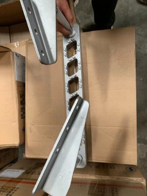 China SHACMAN Auto Parts Right Lower Step Assembly Trailer for sale