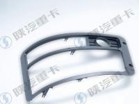 China SHACMAN Headlamp Shield Dz93189723014 Light Protective Cover For Heavy Truck for sale