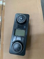 China Heavy Truck Spare Parts Automatic A/C Controller for sale