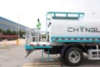 China Shcaman Sprinkler Truck 21 - 30t Electric Water Cannon Water Transport for sale