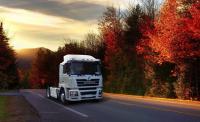 China 6x4 Shacman Tractor Truck 420HP Diesel Engine Euro III Emission Semi Trailer Prime Mover for sale