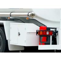 China Shacman Manual Transmission Fuel Gasoline Transport Tanker Lorry Truck for Liquid Cargo Distribution for sale