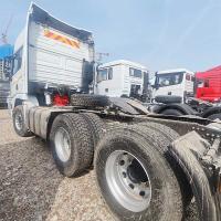 China Cargo Transport Trailer Tractor Truck Head 6x4 Left Hand for sale